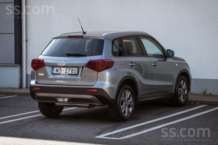 Pelēks Suzuki Vitara 2020 Rīga, ar dzinēja tilpumu 1.40 L un nobraukumu 38 tūkst. km par 15950 €, foto 5 vietnē AUTOMOTO.COM.LV