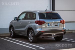 Pelēks Suzuki Vitara 2020 Rīga, ar dzinēja tilpumu 1.40 L un nobraukumu 38 tūkst. km par 15950 €, foto 7 vietnē AUTOMOTO.COM.LV