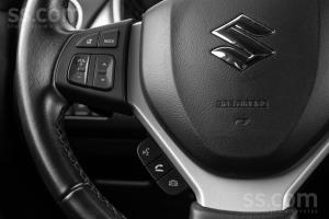 Pelēks Suzuki Vitara 2020 Rīga, ar dzinēja tilpumu 1.40 L un nobraukumu 38 tūkst. km par 15950 €, foto 17 vietnē AUTOMOTO.COM.LV