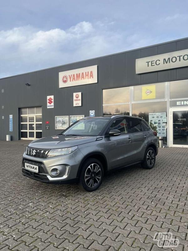 Grey Suzuki Vitara 2021 in Kaunas, with an engine capacity of 1.40 L and mileage of 63 thousand km for 21628 €, photo 7 on AUTOMOTO.COM.LV