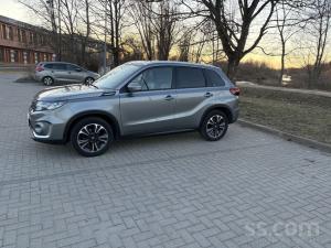 Серый Сузуки Витара 2021 в Рига, объемом двигателя 1.40 л и пробегом 106 тыс. км за 14900 €, фото 4 на AUTOMOTO.COM.LV