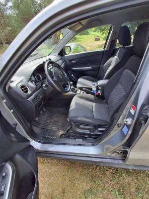 Pelēks Suzuki Vitara 2021 Viļņa, ar dzinēja tilpumu 1.37 L un nobraukumu 156 tūkst. km par 13470 €, foto 6 vietnē AUTOMOTO.COM.LV