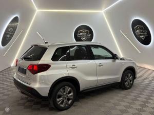 Grey Suzuki Vitara 2021 in Marijampole, with an engine capacity of 1.37 L and mileage of 163 thousand km for 13850 €, photo 8 on AUTOMOTO.COM.LV