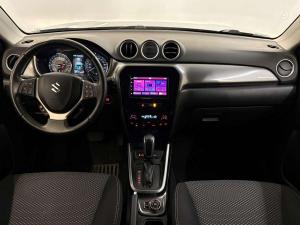 Grey Suzuki Vitara 2021 in Marijampole, with an engine capacity of 1.37 L and mileage of 163 thousand km for 13850 €, photo 16 on AUTOMOTO.COM.LV