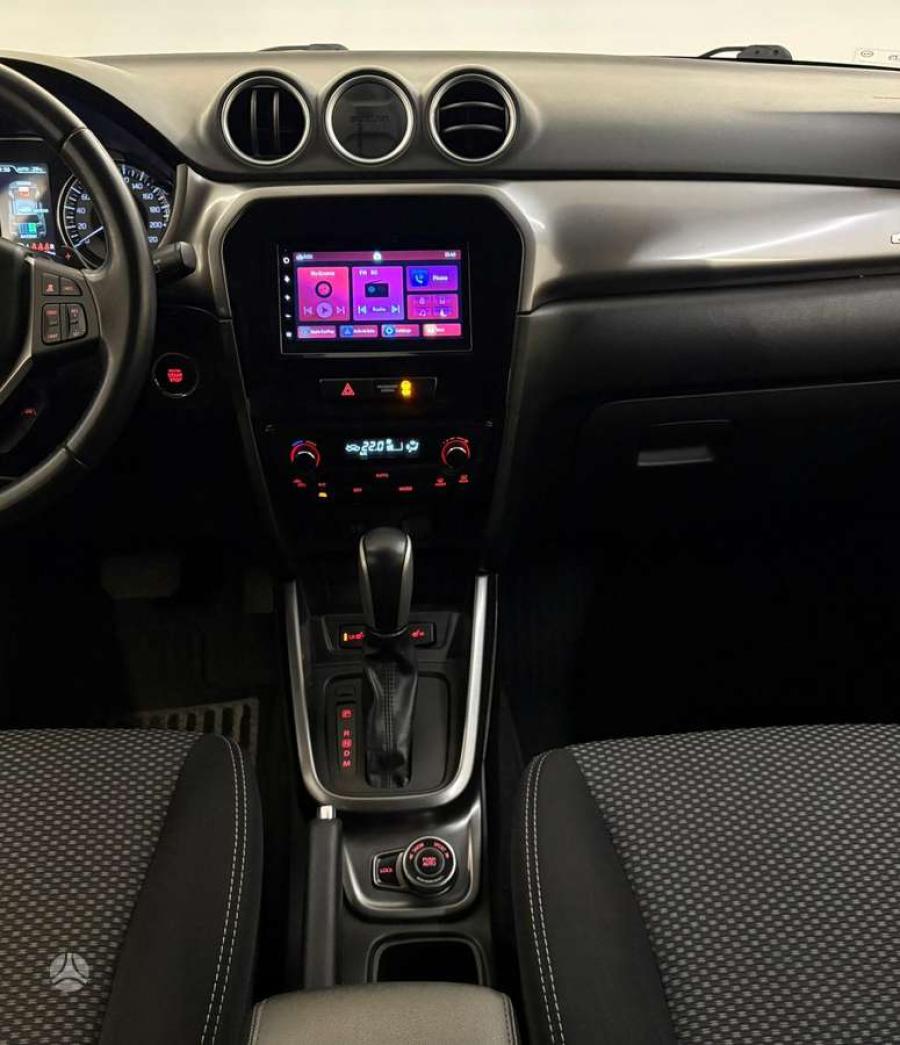 Grey Suzuki Vitara 2021 in Marijampole, with an engine capacity of 1.37 L and mileage of 163 thousand km for 13850 €, photo 20 on AUTOMOTO.COM.LV