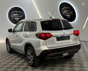 Grey Suzuki Vitara 2021 in Marijampole, with an engine capacity of 1.37 L and mileage of 163 thousand km for 13850 €, photo 29 on AUTOMOTO.COM.LV