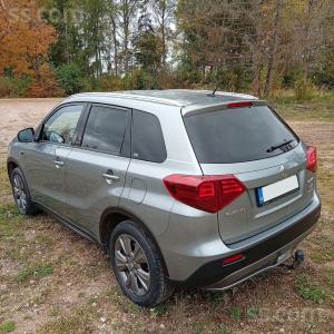 Grey Suzuki Vitara 2021 in Cesis, with an engine capacity of 1.40 L and mileage of 135 thousand km for 14200 €, photo 6 on AUTOMOTO.COM.LV