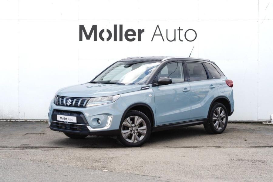 Grey Suzuki Vitara 2021 in Riga, with an engine capacity of 1.40 L and mileage of 77 thousand km for 14850 €, photo 1 on AUTOMOTO.COM.LV
