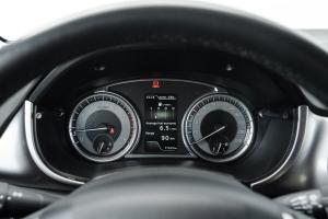 Grey Suzuki Vitara 2021 in Riga, with an engine capacity of 1.40 L and mileage of 77 thousand km for 14850 €, photo 12 on AUTOMOTO.COM.LV