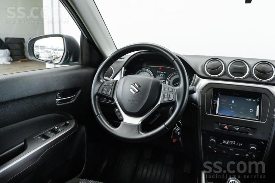 Pelēks Suzuki Vitara 2021 Rīga, ar dzinēja tilpumu 1.40 L un nobraukumu 77 tūkst. km par 14850 €, foto 23 vietnē AUTOMOTO.COM.LV