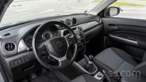 Pelēks Suzuki Vitara 2022 Rīga, ar dzinēja tilpumu 1.40 L un nobraukumu 75 tūkst. km par 14790 €, foto 10 vietnē AUTOMOTO.COM.LV