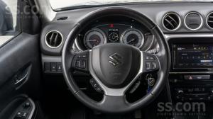 Pelēks Suzuki Vitara 2022 Rīga, ar dzinēja tilpumu 1.40 L un nobraukumu 75 tūkst. km par 14790 €, foto 14 vietnē AUTOMOTO.COM.LV