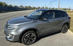 Pelēks Suzuki Vitara 2022 Rīga, ar dzinēja tilpumu 1.40 L un nobraukumu 70 tūkst. km par 14499 €, foto  vietnē AUTOMOTO.COM.LV
