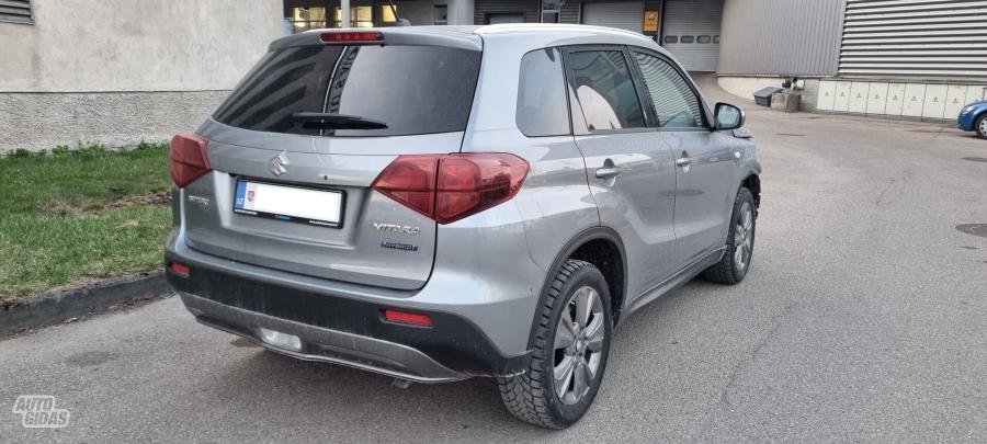 Pelēks Suzuki Vitara 2023 Viļņa, ar dzinēja tilpumu 1.40 L un nobraukumu 24 tūkst. km par 10900 €, foto 1 vietnē AUTOMOTO.COM.LV