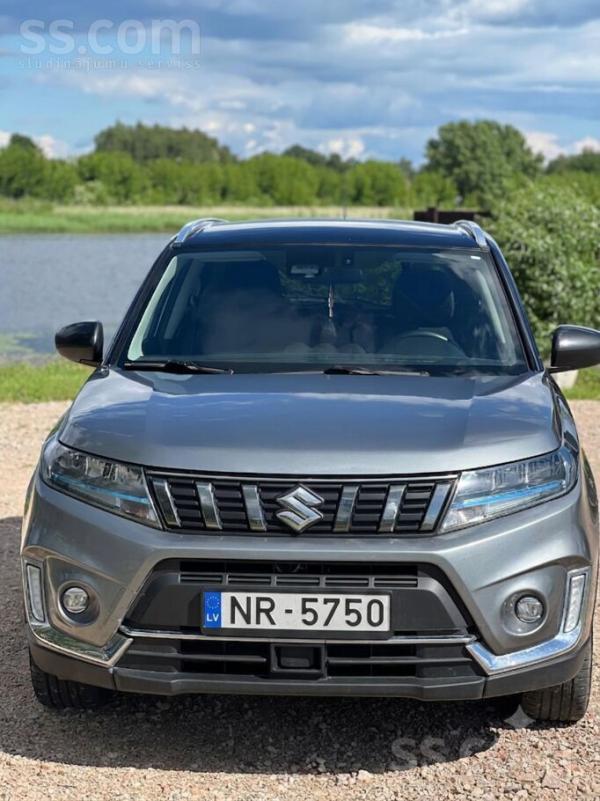 Pelēks Suzuki Vitara 2023 Jelgava, ar dzinēja tilpumu 1.50 L un nobraukumu 188 tūkst. km par 14000 €, foto 5 vietnē AUTOMOTO.COM.LV