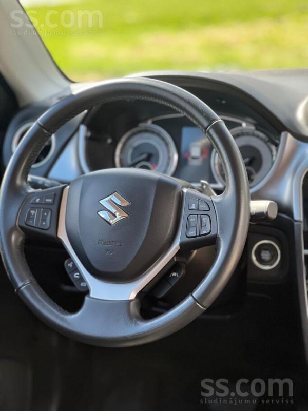Pelēks Suzuki Vitara 2023 Jelgava, ar dzinēja tilpumu 1.50 L un nobraukumu 188 tūkst. km par 14000 €, foto 7 vietnē AUTOMOTO.COM.LV