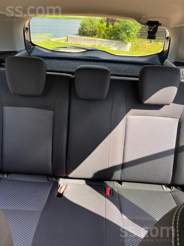 Pelēks Suzuki Vitara 2023 Jelgava, ar dzinēja tilpumu 1.50 L un nobraukumu 188 tūkst. km par 14000 €, foto 10 vietnē AUTOMOTO.COM.LV