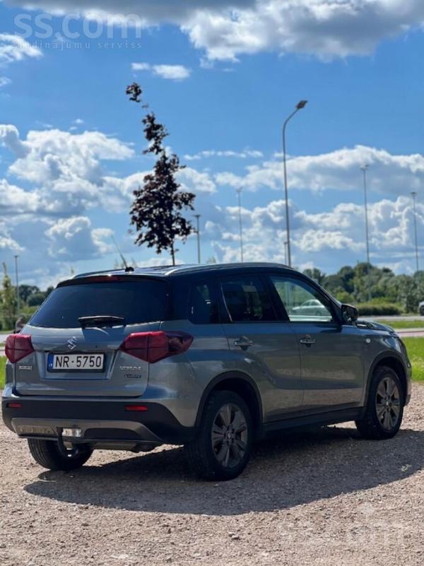 Grey Suzuki Vitara 2023 in Jelgava, with an engine capacity of 1.50 L and mileage of 188 thousand km for 14000 €, photo 6 on AUTOMOTO.COM.LV