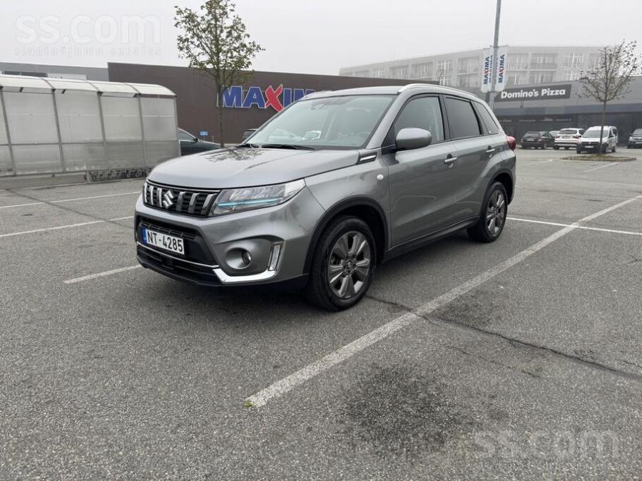 Pelēks Suzuki Vitara 2024 Rīga, ar dzinēja tilpumu 1.40 L un nobraukumu 23 tūkst. km par 20800 €, foto 8 vietnē AUTOMOTO.COM.LV