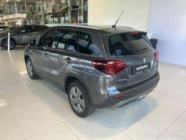 Pelēks Suzuki Vitara 2025 Rīga, ar dzinēja tilpumu 1.40 L un nobraukumu 10 tūkst. km par 26939 €, foto 6 vietnē AUTOMOTO.COM.LV