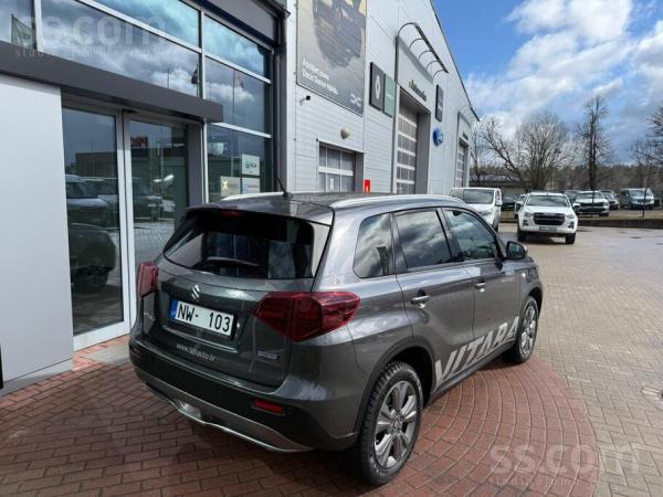 Grey Suzuki Vitara 2025 in Valmiera, with an engine capacity of 1.40 L and mileage of 5 thousand km for 24500 €, photo 3 on AUTOMOTO.COM.LV