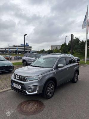 Pelēks Suzuki Vitara 2025 Viļņa, ar dzinēja tilpumu 1.46 L un nobraukumu 15 tūkst. km par 22200 €, foto 4 vietnē AUTOMOTO.COM.LV