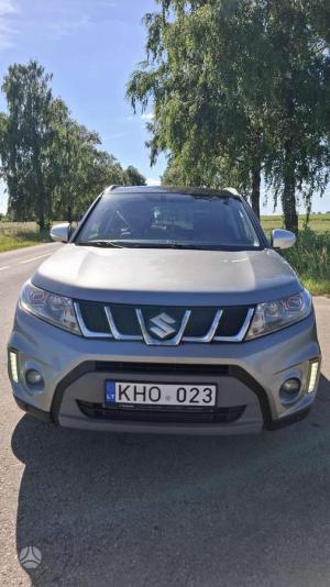 Grey Suzuki Vitara 2018 in Radviliskis, with an engine capacity of 1.37 L and mileage of 189 thousand km for 8500 €, photo 8 on AUTOMOTO.COM.LV