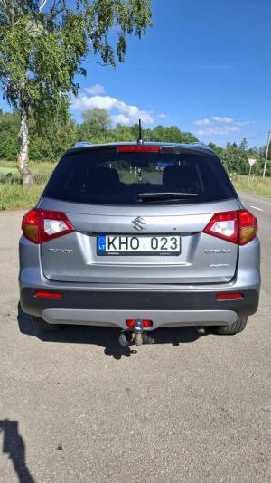 Grey Suzuki Vitara 2018 in Radviliskis, with an engine capacity of 1.37 L and mileage of 189 thousand km for 8500 €, photo 9 on AUTOMOTO.COM.LV