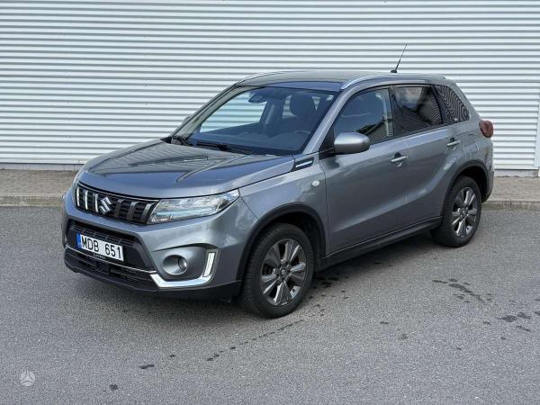 Pelēks Suzuki Vitara 2021 Viļņa, ar dzinēja tilpumu 1.37 L un nobraukumu 165 tūkst. km par 11950 €, foto 1 vietnē AUTOMOTO.COM.LV