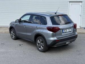Grey Suzuki Vitara 2021 in Vilnius, with an engine capacity of 1.37 L and mileage of 165 thousand km for 11950 €, photo 5 on AUTOMOTO.COM.LV