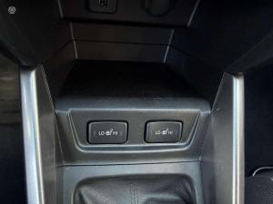 Grey Suzuki Vitara 2021 in Vilnius, with an engine capacity of 1.37 L and mileage of 165 thousand km for 11950 €, photo 16 on AUTOMOTO.COM.LV