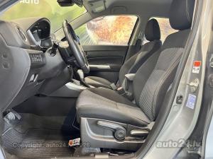 Grey Suzuki Vitara 2021 in Tallinn, with an engine capacity of 1.40 L and mileage of 68 thousand km for 16900 €, photo 10 on AUTOMOTO.COM.LV