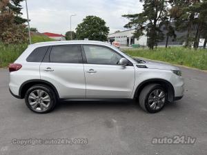 Grey Suzuki Vitara 2023 in Tallinn, with an engine capacity of 1.40 L and mileage of 69 thousand km for 19500 €, photo 5 on AUTOMOTO.COM.LV