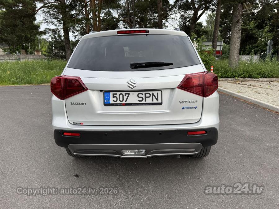 Grey Suzuki Vitara 2023 in Tallinn, with an engine capacity of 1.40 L and mileage of 69 thousand km for 19500 €, photo 7 on AUTOMOTO.COM.LV