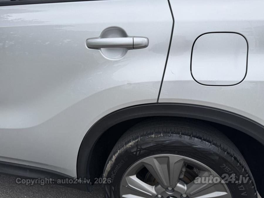 Grey Suzuki Vitara 2023 in Tallinn, with an engine capacity of 1.40 L and mileage of 69 thousand km for 19500 €, photo 17 on AUTOMOTO.COM.LV
