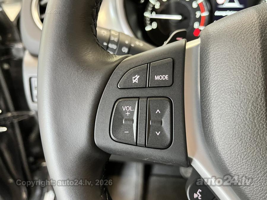 Pelēks Suzuki Vitara 2025 Tallina, ar dzinēja tilpumu 1.40 L un nobraukumu 8 tūkst. km par 25900 €, foto 18 vietnē AUTOMOTO.COM.LV