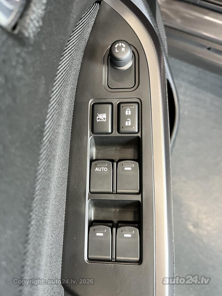 Pelēks Suzuki Vitara 2025 Tallina, ar dzinēja tilpumu 1.40 L un nobraukumu 8 tūkst. km par 25900 €, foto 21 vietnē AUTOMOTO.COM.LV