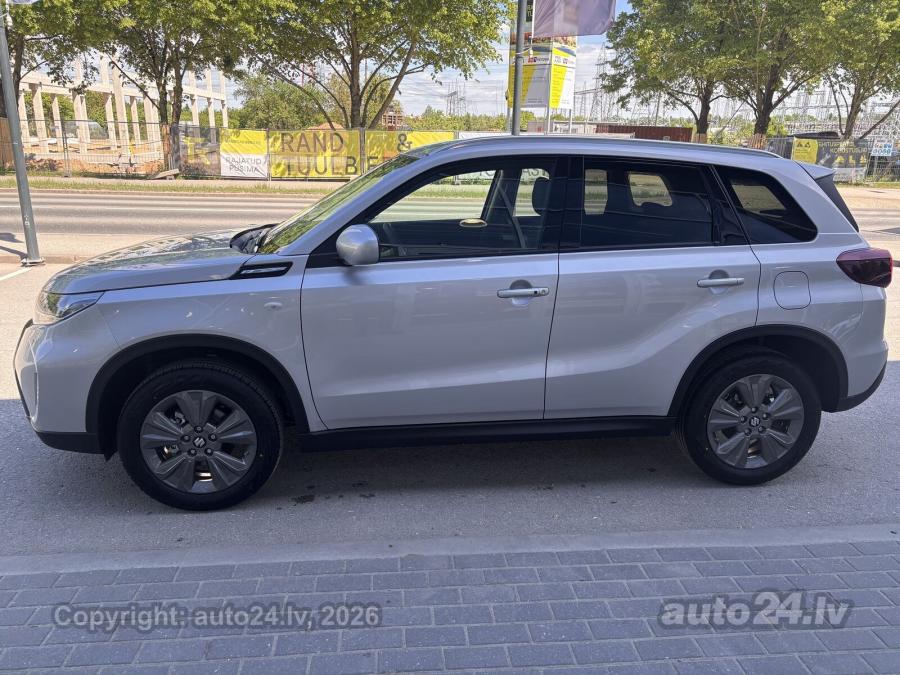 Grey Suzuki Vitara 2026 in Tartu, with an engine capacity of 1.40 L and mileage of 15 thousand km for 26889 €, photo 8 on AUTOMOTO.COM.LV