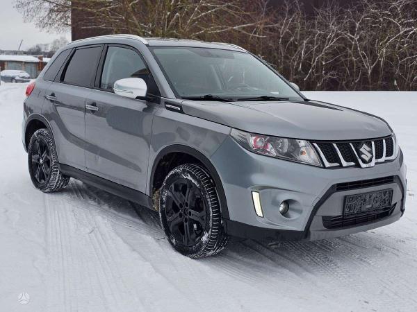 Pelēks Suzuki Vitara 2018 Rokiškis, ar dzinēja tilpumu 1.37 L un nobraukumu 255 tūkst. km par 6850 €, foto 7 vietnē AUTOMOTO.COM.LV