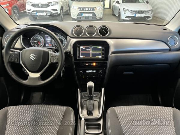 Grey Suzuki Vitara 2019 in Tallinn, with an engine capacity of 1.40 L and mileage of 56 thousand km for 13900 €, photo 8 on AUTOMOTO.COM.LV