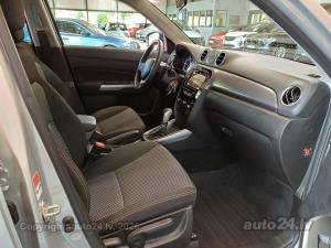 Grey Suzuki Vitara 2019 in Tallinn, with an engine capacity of 1.40 L and mileage of 87 thousand km for 13600 €, photo 6 on AUTOMOTO.COM.LV