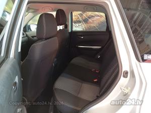 Grey Suzuki Vitara 2019 in Tallinn, with an engine capacity of 1.40 L and mileage of 87 thousand km for 13600 €, photo 7 on AUTOMOTO.COM.LV