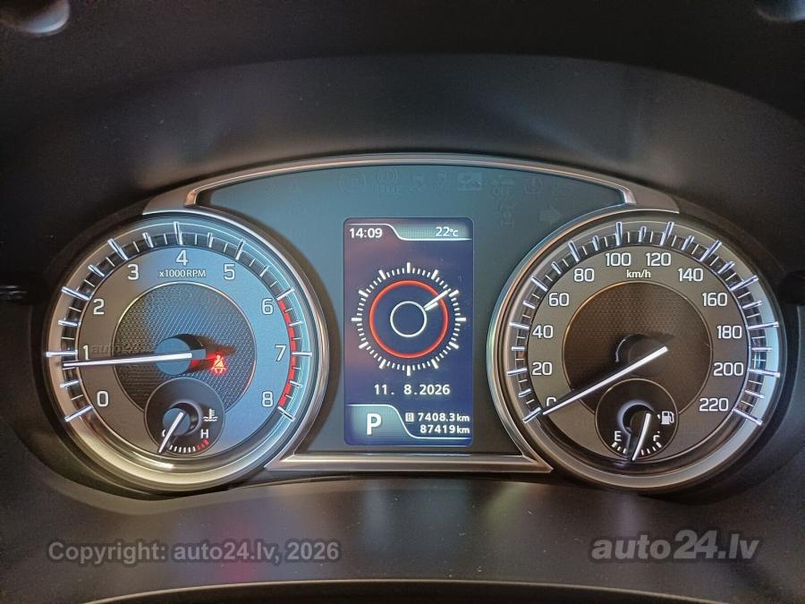 Grey Suzuki Vitara 2019 in Tallinn, with an engine capacity of 1.40 L and mileage of 87 thousand km for 13600 €, photo 12 on AUTOMOTO.COM.LV