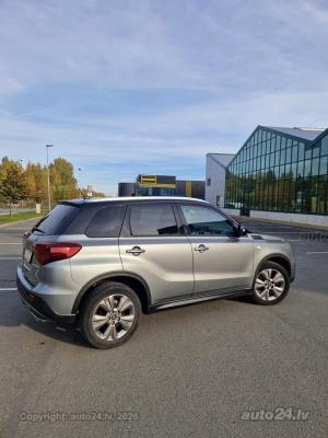 Pelēks Suzuki Vitara 2020 Mardu, ar dzinēja tilpumu 1.40 L un nobraukumu 54 tūkst. km par 15500 €, foto 24 vietnē AUTOMOTO.COM.LV
