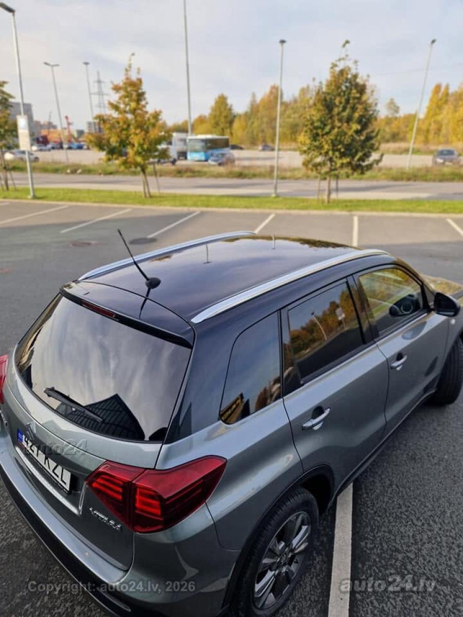 Pelēks Suzuki Vitara 2020 Mardu, ar dzinēja tilpumu 1.40 L un nobraukumu 54 tūkst. km par 15500 €, foto 25 vietnē AUTOMOTO.COM.LV