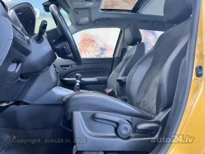 Suzuki Vitara 2021 in Tallinn, with an engine capacity of 1.40 L and mileage of 71 thousand km for 17500 €, photo 9 on AUTOMOTO.COM.LV