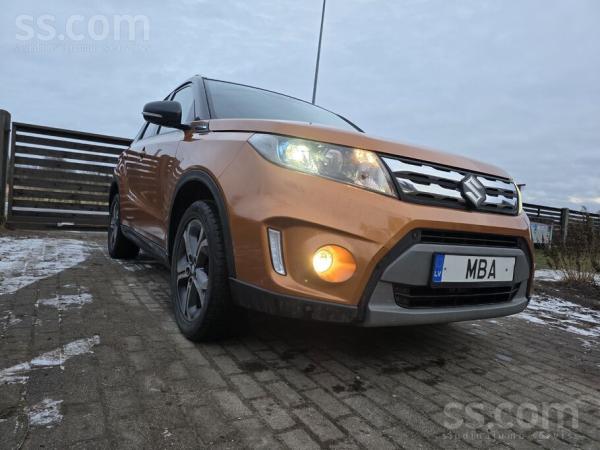 Orange Suzuki Vitara 2015 in Riga, with an engine capacity of 1.60 L and mileage of 179 thousand km for 8900 €, photo 8 on AUTOMOTO.COM.LV