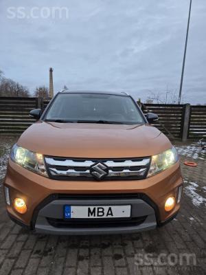 Orange Suzuki Vitara 2015 in Riga, with an engine capacity of 1.60 L and mileage of 179 thousand km for 8900 €, photo 9 on AUTOMOTO.COM.LV
