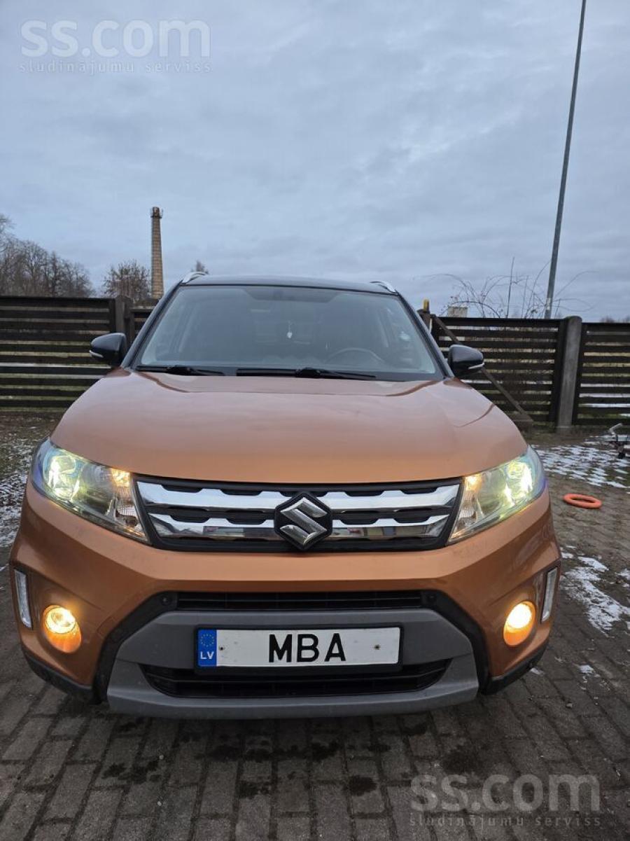 Orange Suzuki Vitara 2015 in Riga, with an engine capacity of 1.60 L and mileage of 179 thousand km for 8900 €, photo 9 on AUTOMOTO.COM.LV
