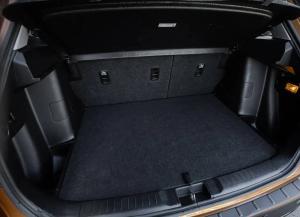 Orange Suzuki Vitara 2018 in Jelgava, with an engine capacity of 1.40 L and mileage of 0 thousand km for 9850 €, photo 14 on AUTOMOTO.COM.LV